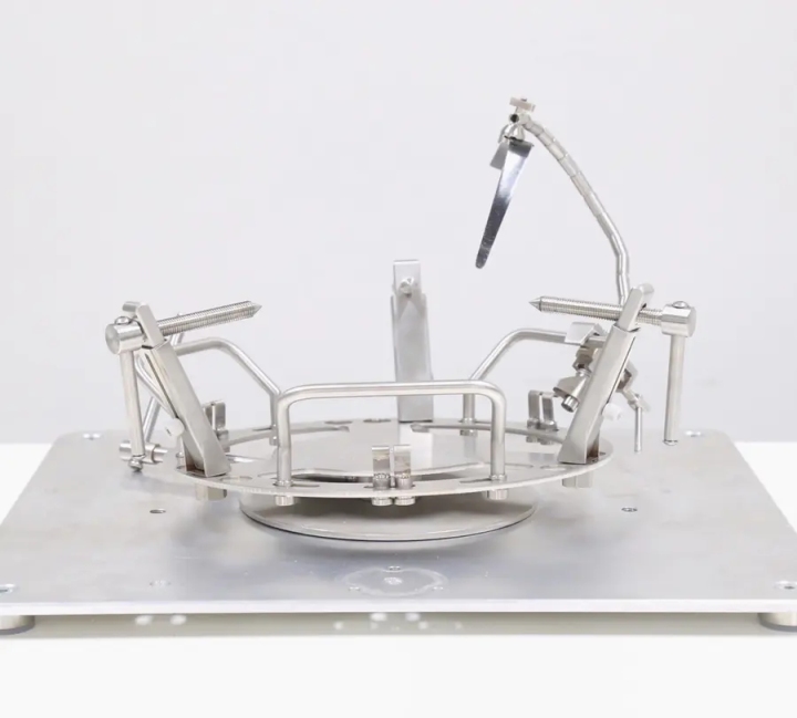 Brain specimen console (microscope version)