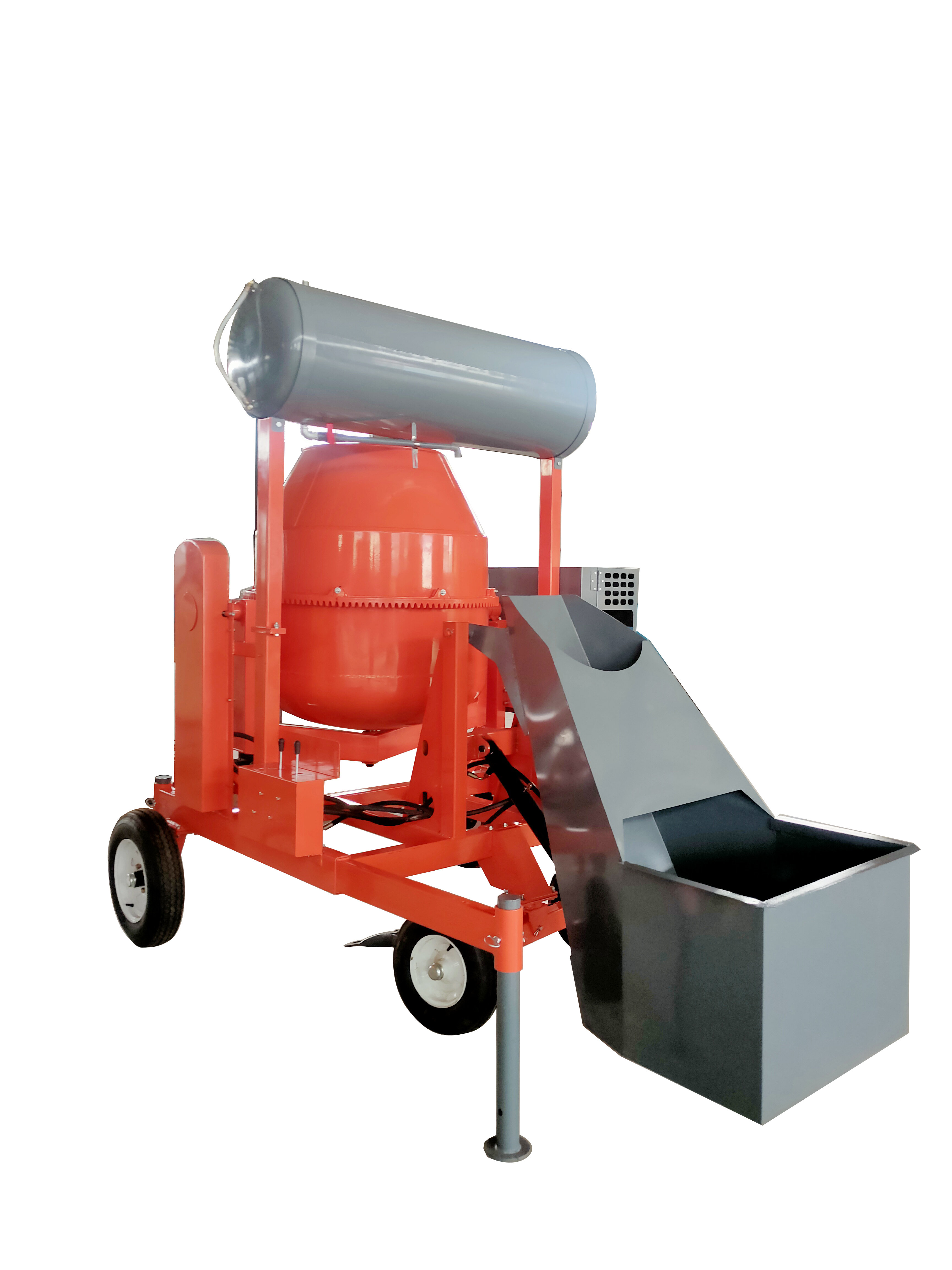 SELF LOADING CONCRETE MIXERS